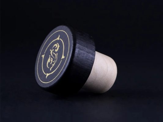 Custom Wooden Bottle Stoppers Wholesale | Baicheng Glass